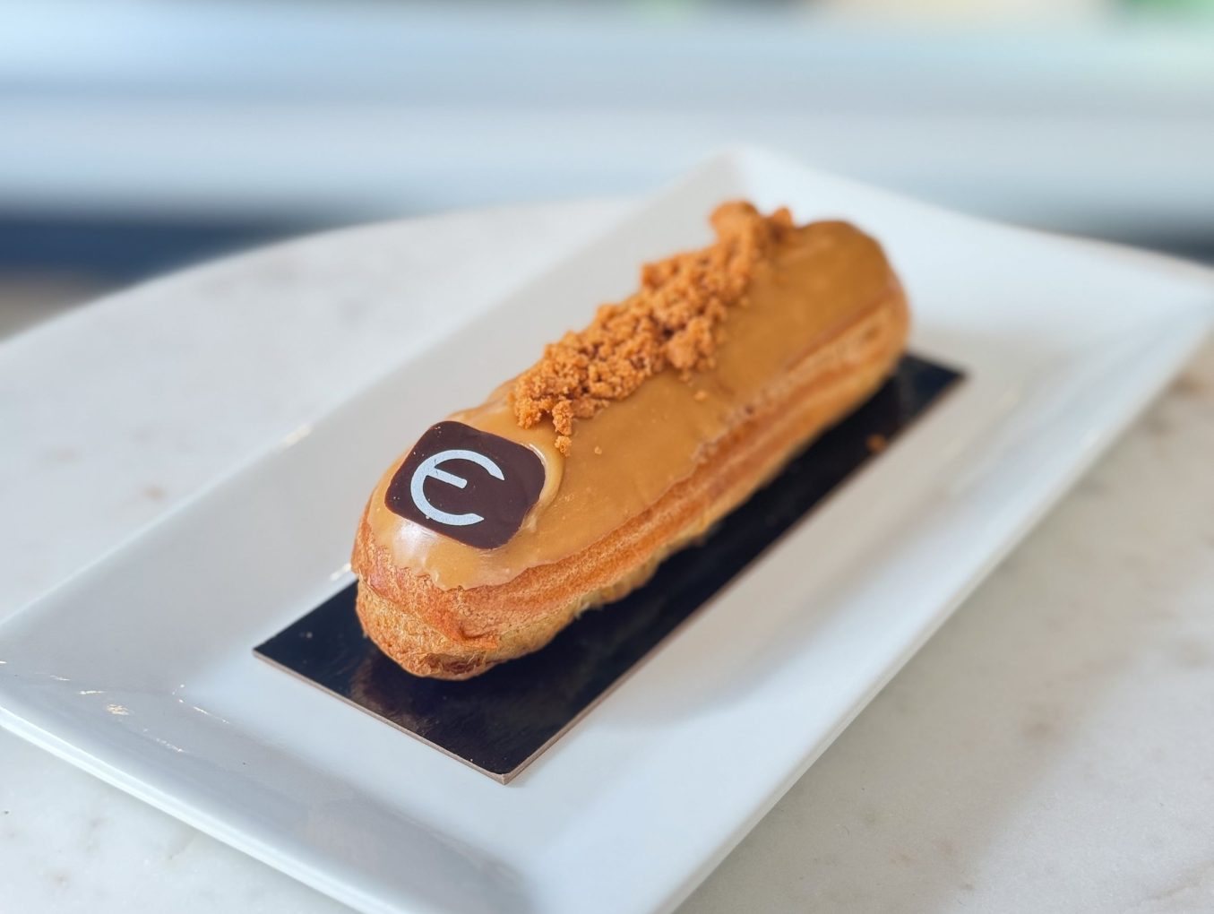 Pistachio Eclair – Eclairons