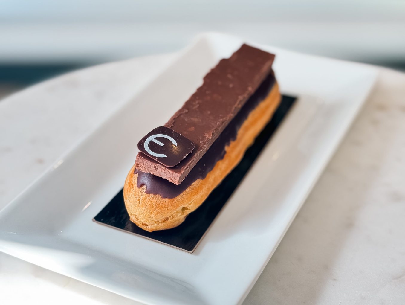 Éclair Tiramisu – Eclairons
